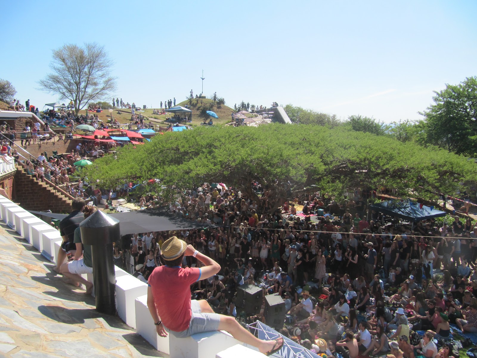 Felix in Zuid-Afrika: "Ons vir Jou, Suid-Afrika" ... 'n simbool van ...