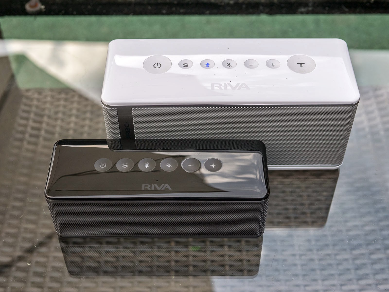 Oluv's Gadgets: First impressions: RIVA (Turbo) S - sneak peek and ...