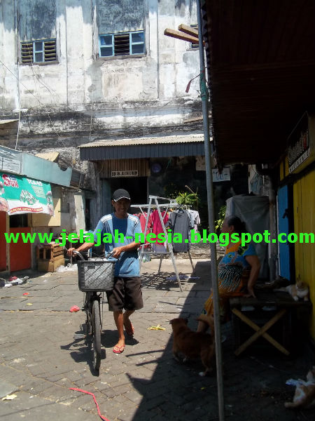 Gedung Setan Yang Terkenal Di Surabaya - Kompasiana.com