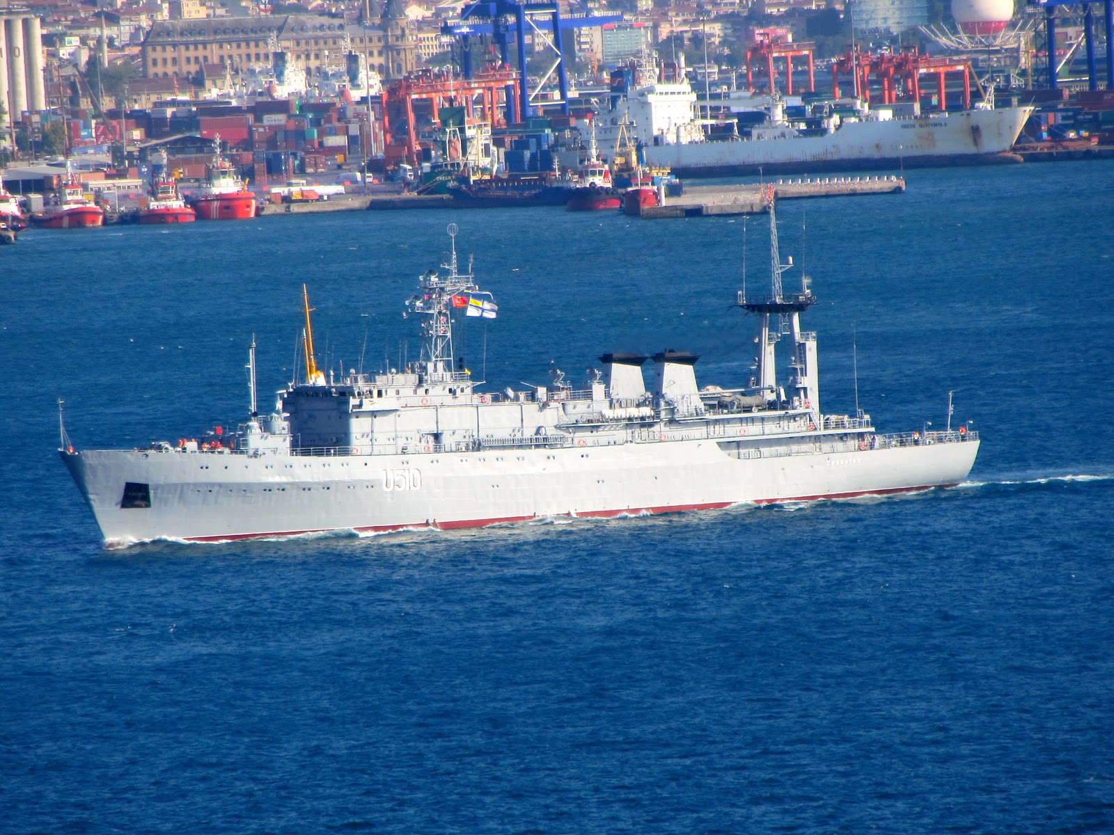WARSHIPS ON THE BOSPHORUS: SLAVUTYCH COMMAND SHIP Laid down as a Soviet ...
