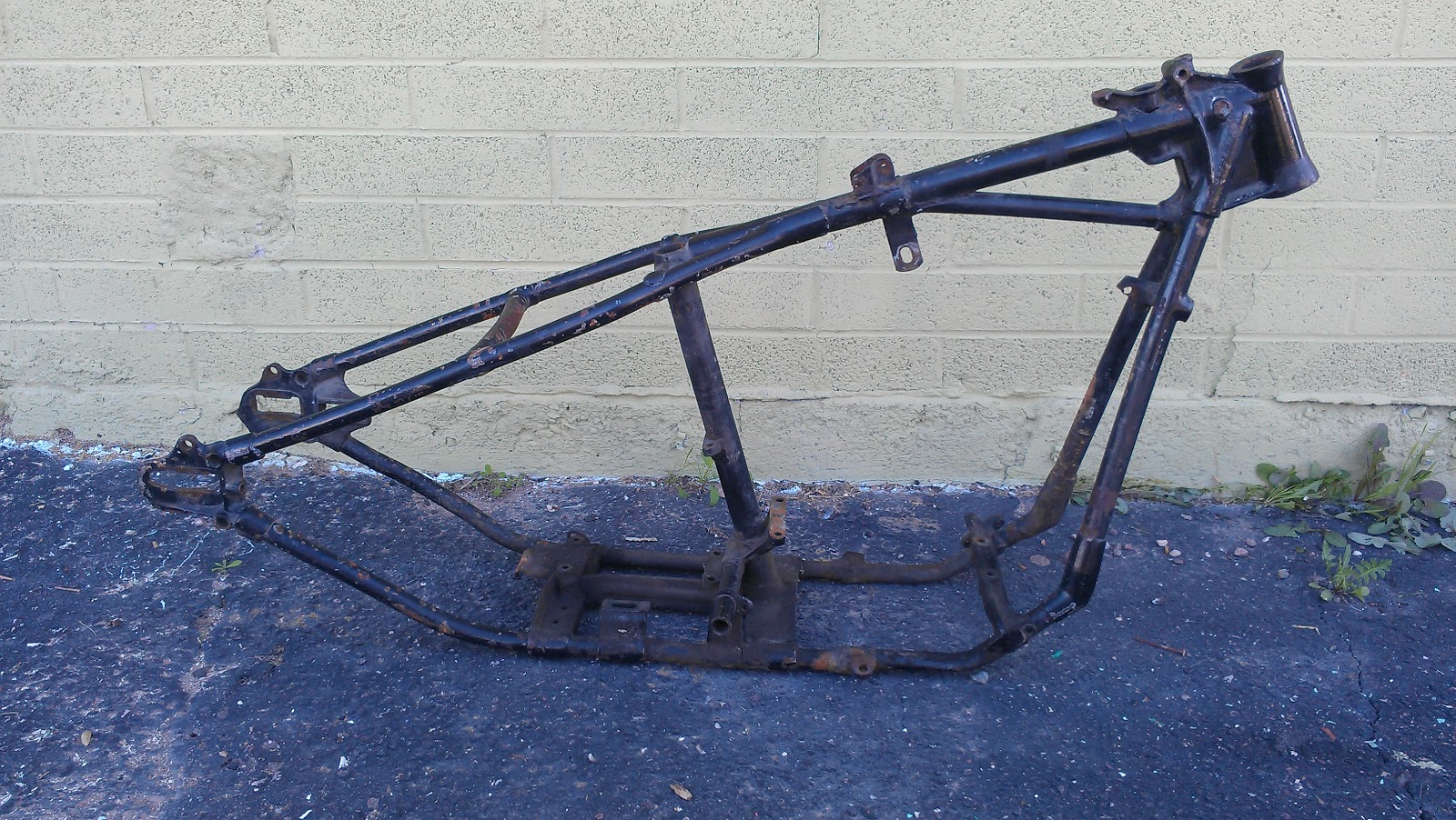 LOVE CYCLES: 1947 Knucklehead frame for Sale SOLD!!