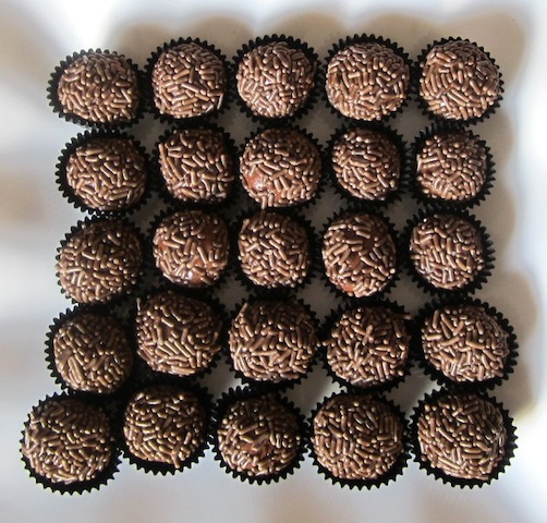 Food Lust People Love: Brigadeiros