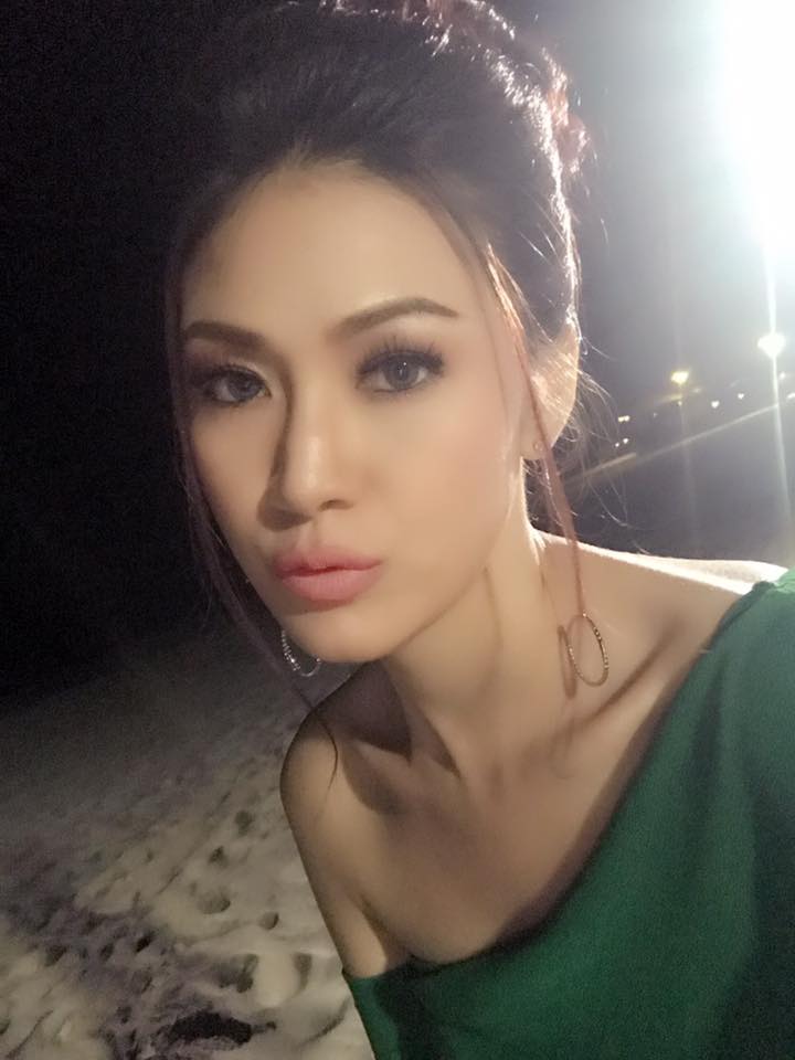 Nwe Darli Htun Behind The Scenes Snapshot in Ngwe Saung Beach