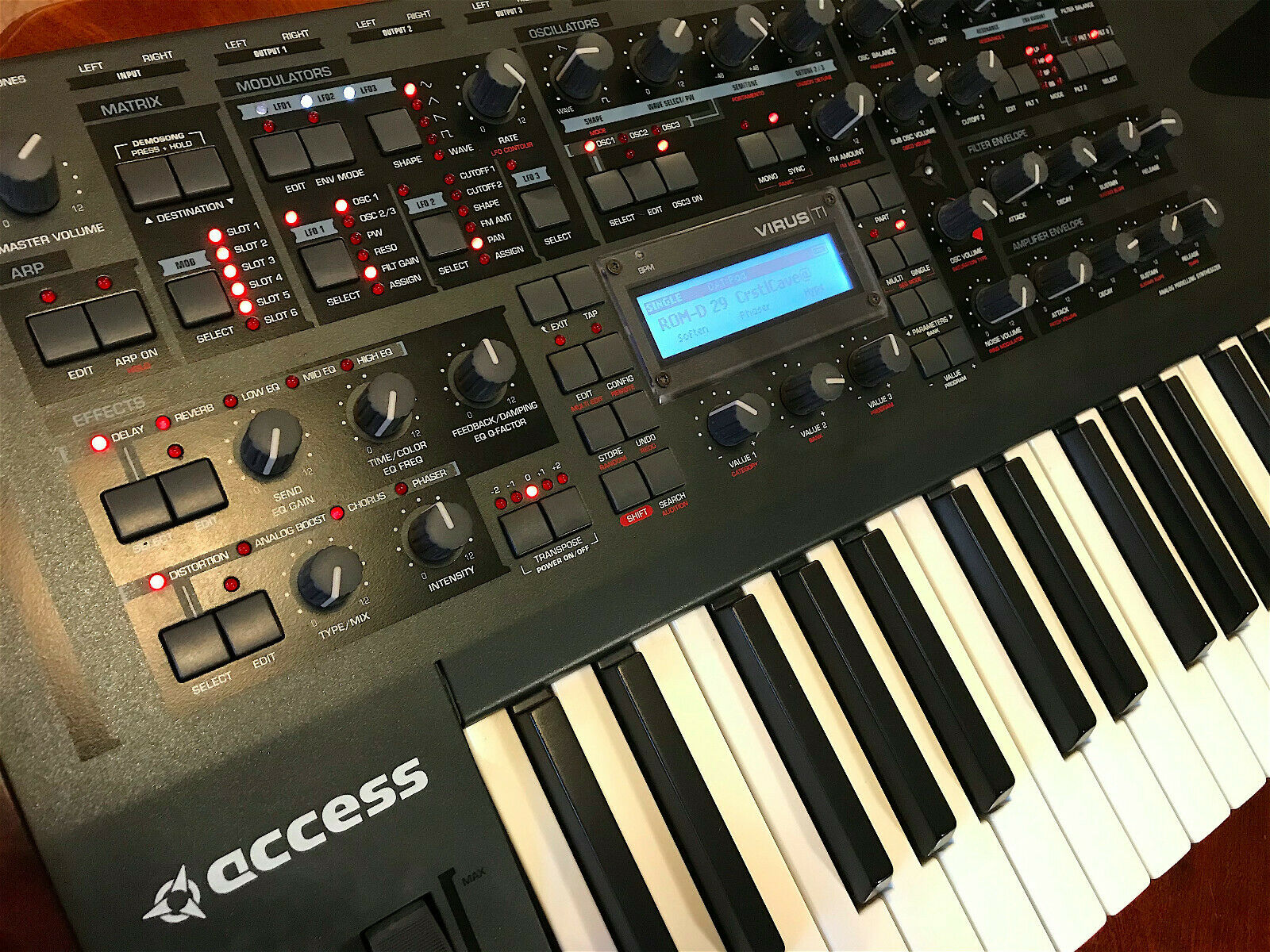 MATRIXSYNTH: Access Virus TI - 61 Key Synthesizer