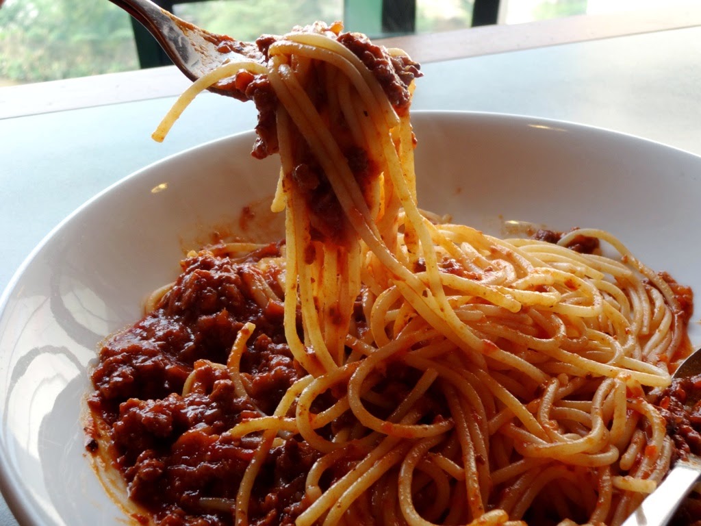 Dine Feel Like Home at Spageddies Italian Kitchen | Basilicha