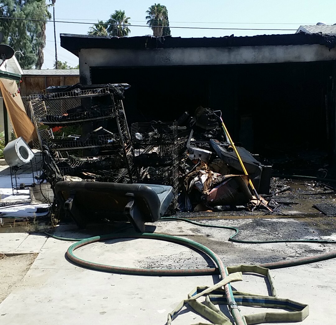 Hemet Fire units respond to house fire with garage engulfed in flames ...