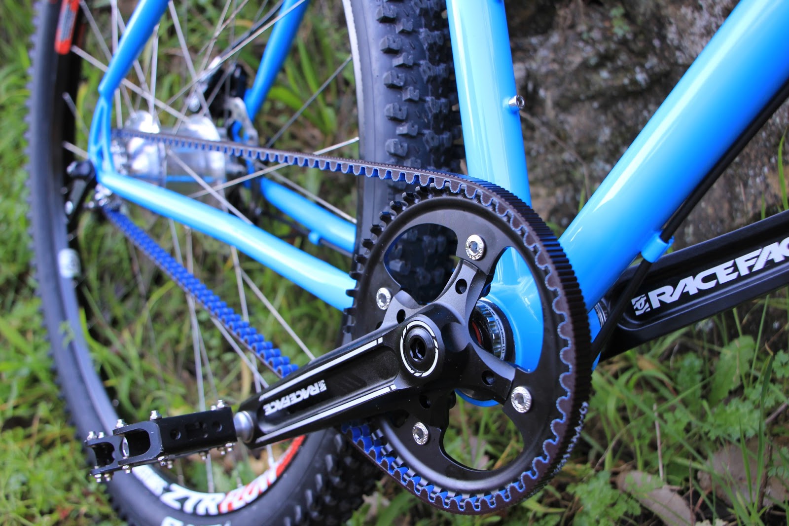 The Monkey Lab: Rohloff-Equipped, Belt Driven Independent Fabrication ...