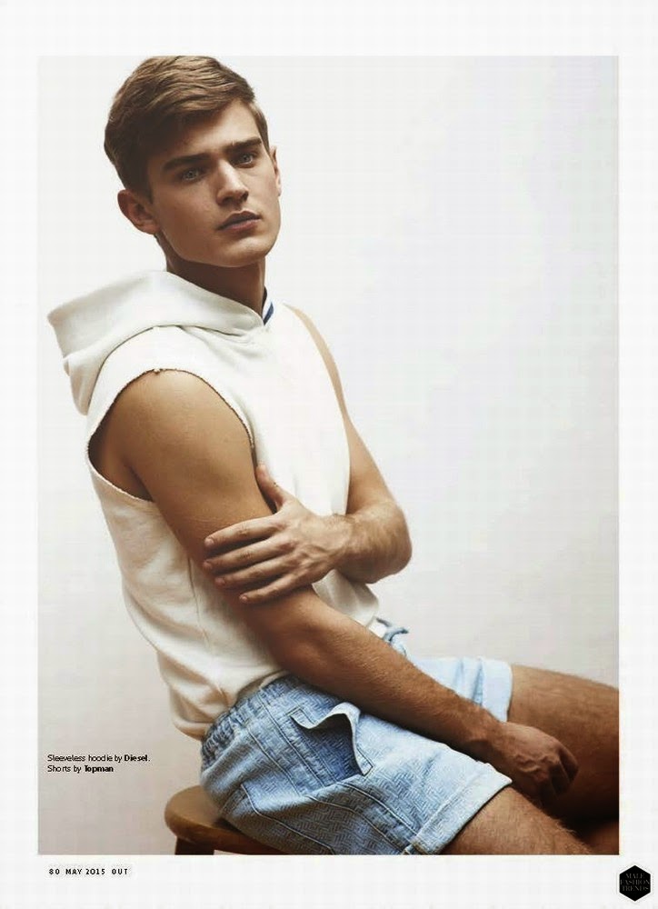 'The Dominant Jean': Bo Develius para OUT Magazine Mayo 2015