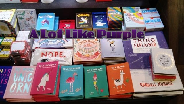 A Lot Like Purple: Lunchbreak at Dussmann #1. Books in display ...