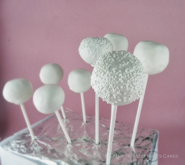 Cake Pops for Mom!! | Mari's Cakes (English)