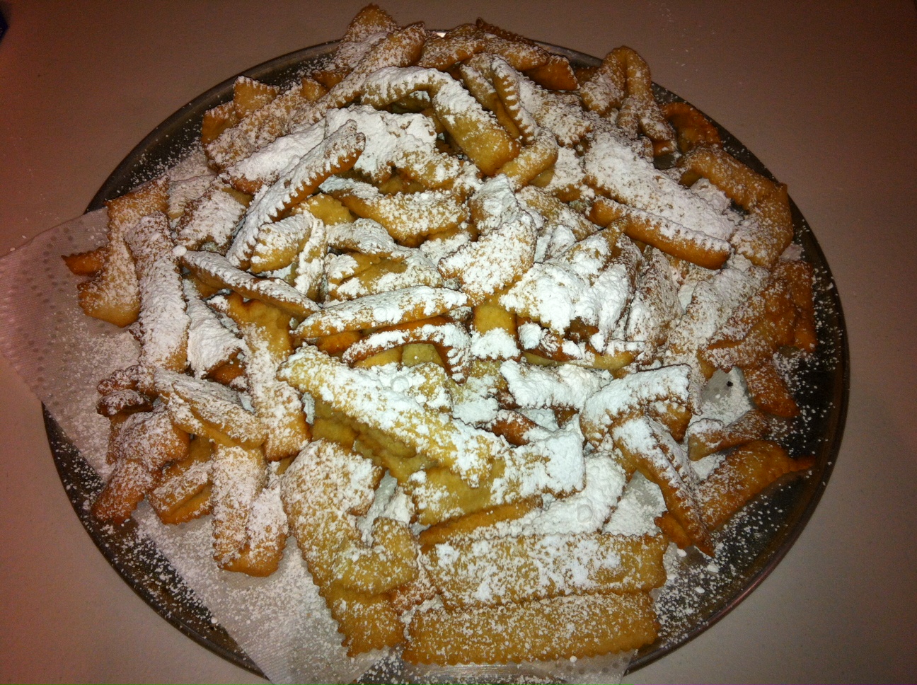 Live * Laugh * Eat: Chiacchiere (Italian Ribbon Cookies)