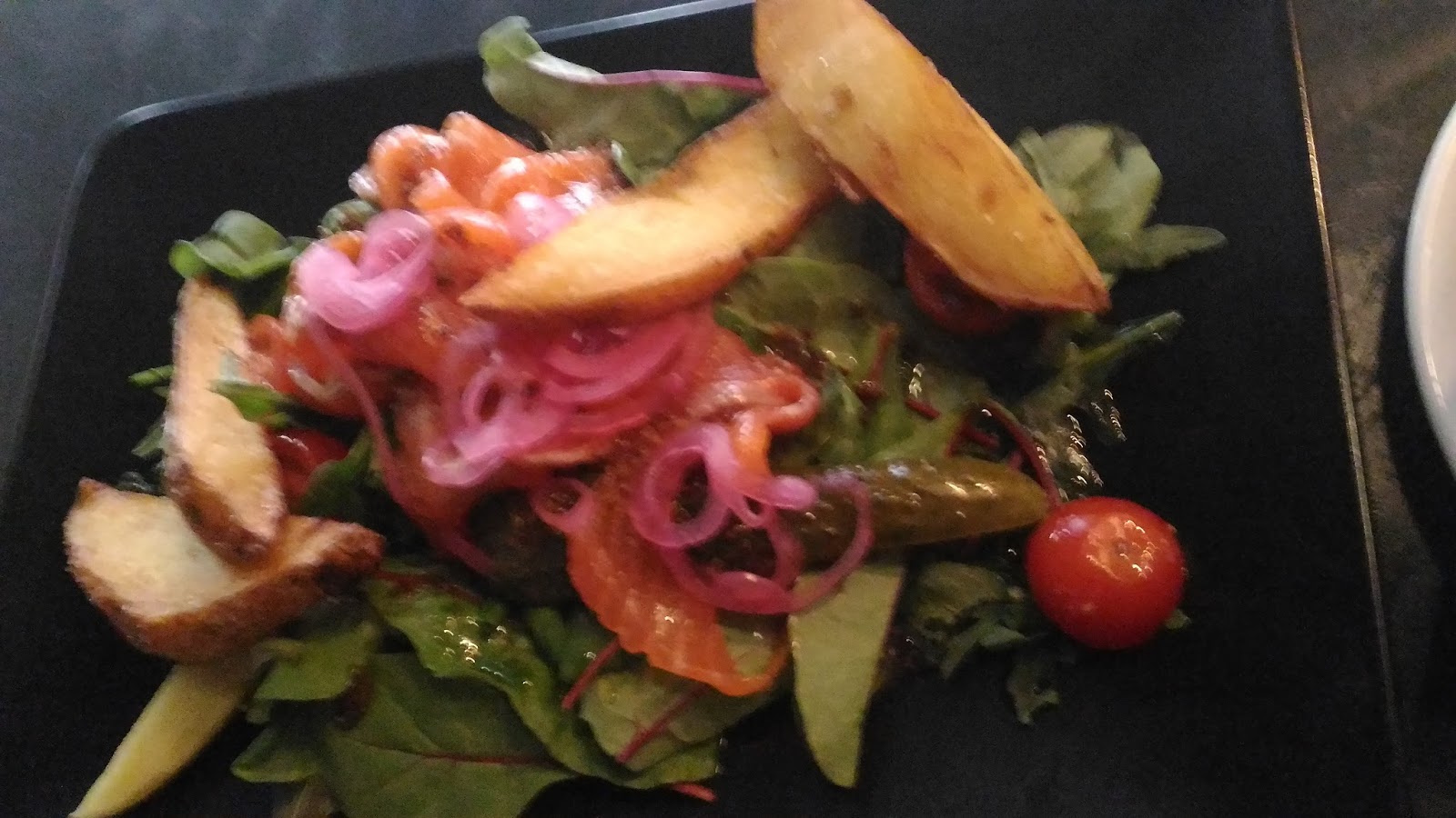 Sööme väljas!: MUM Cafe. Pärnu.