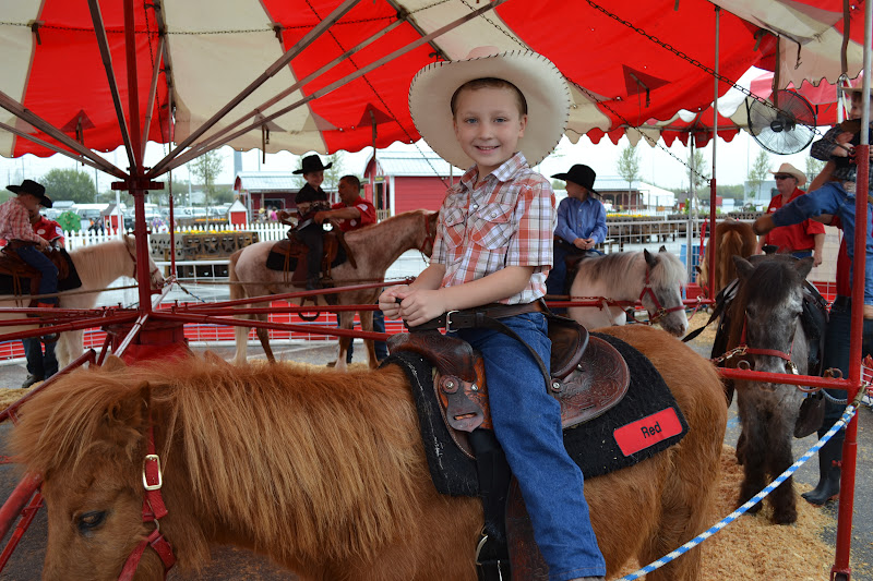 Courtright Family: Yee-haw for the Rodeo!
