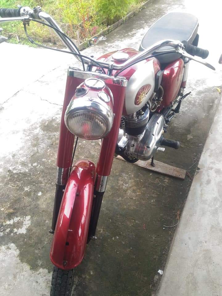 Dijual Motor Tua BSA c15 Cocok Buat Koleksi - LAPAK MOBIL DAN MOTOR BEKAS