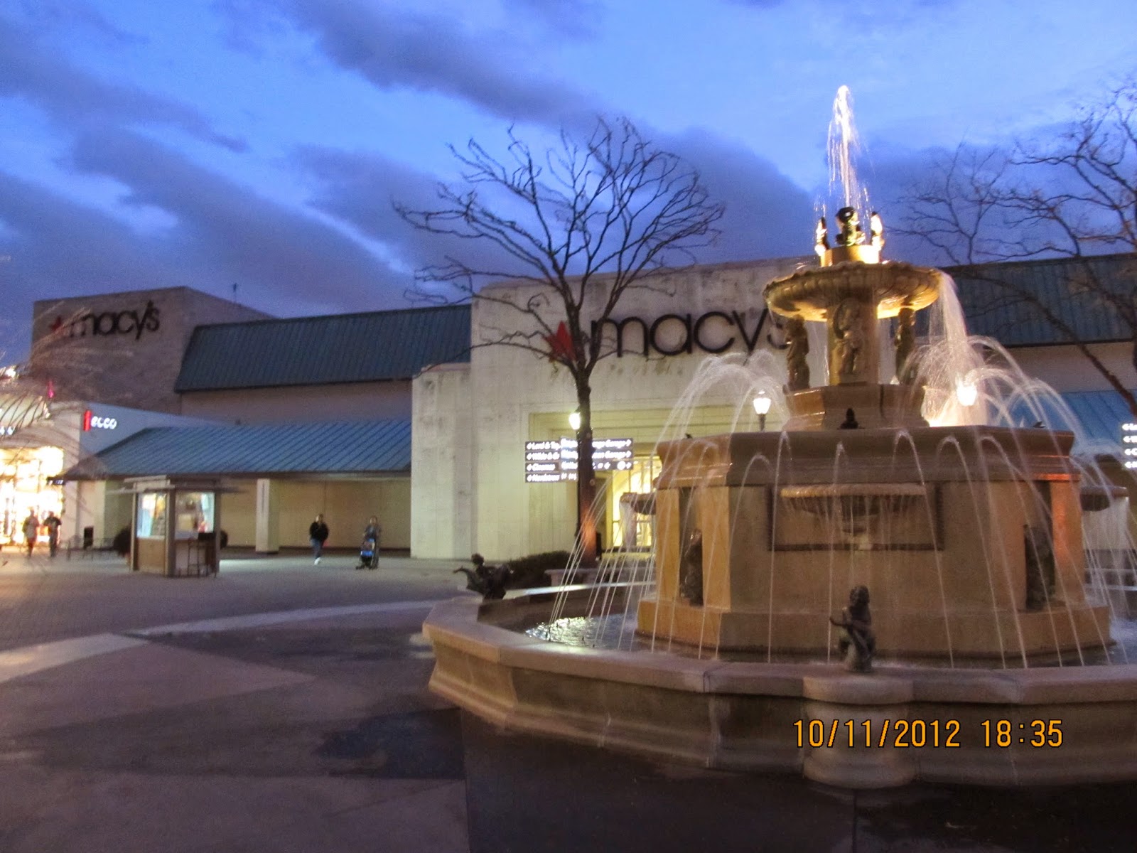 Trip to the Mall: Westfield Old Orchard- (Skokie, IL)