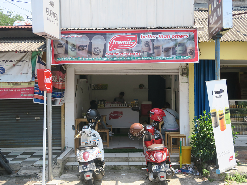 Cerita Akhir Pekan: Fremilt, Thai Tea Murah Yang Menyegarkan Harimu
