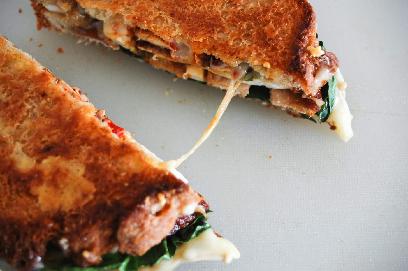 GLORIOUS SANDWICHES: RAMEN GRILLED CHEESE
