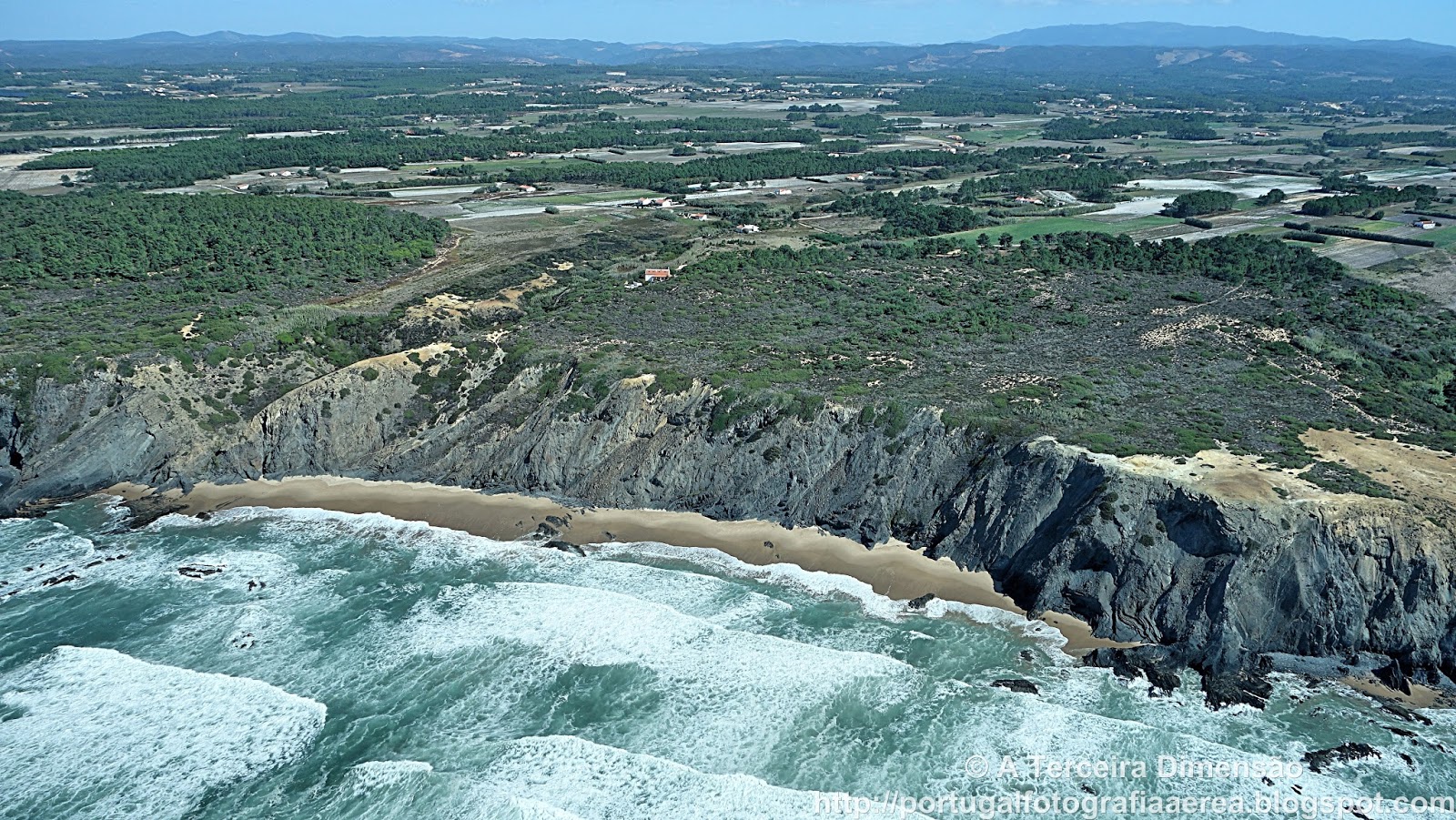 A Terceira Dimensão: Praia da Samouqueira