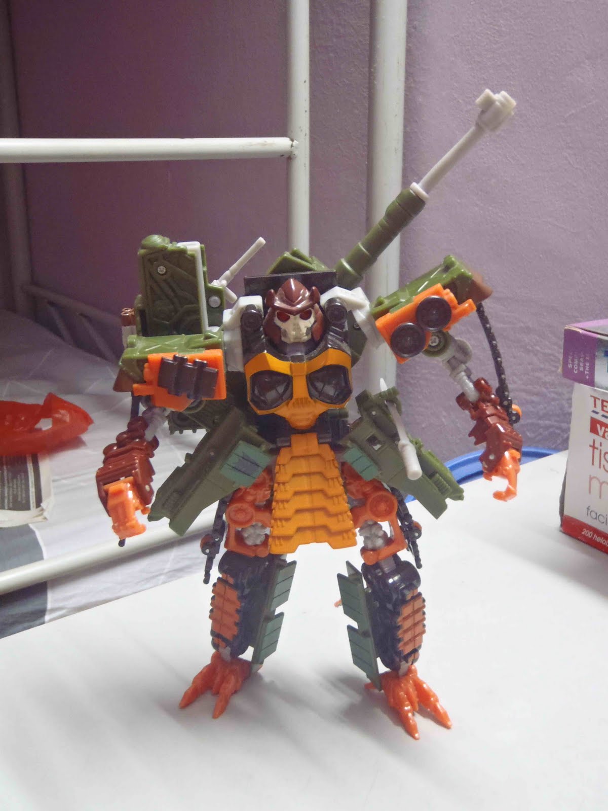 New Planet Cybertron: Transformers Review: ROTF Voyager-class Bludgeon