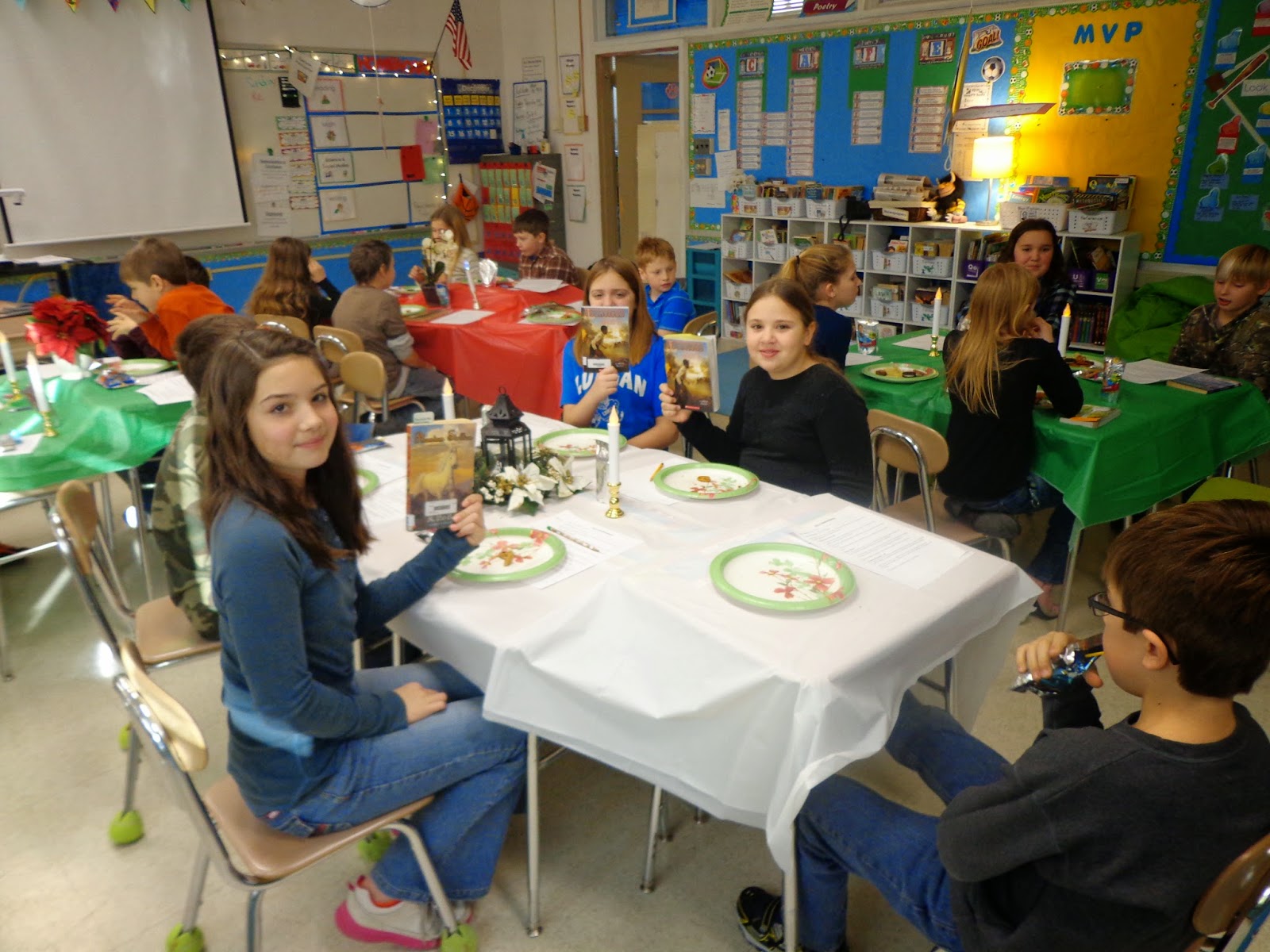 Lessons Learned in the Classroom: Book Bistro - A fun way for students ...