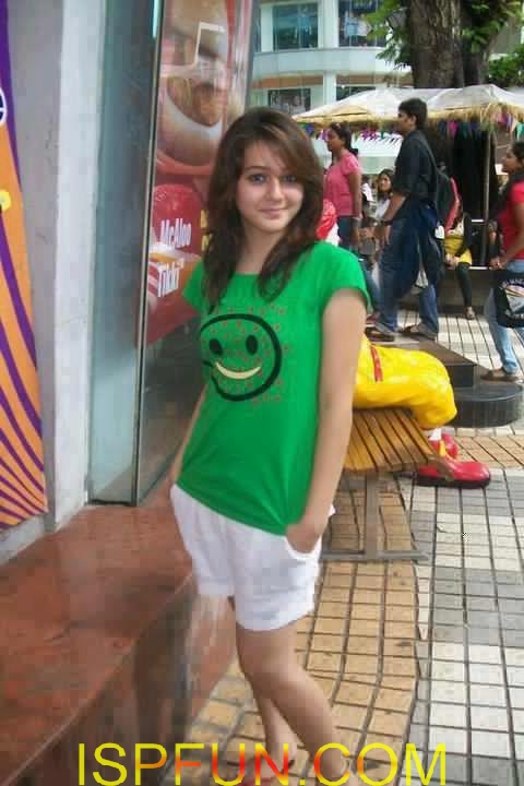 Desi Girls Home: Multan Girls