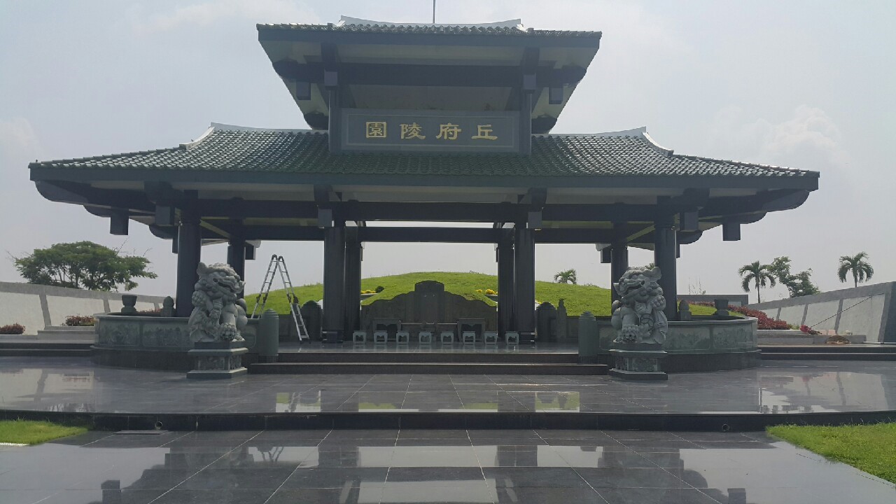 Pemakaman terbaik ( Graha sentosa memorial park)