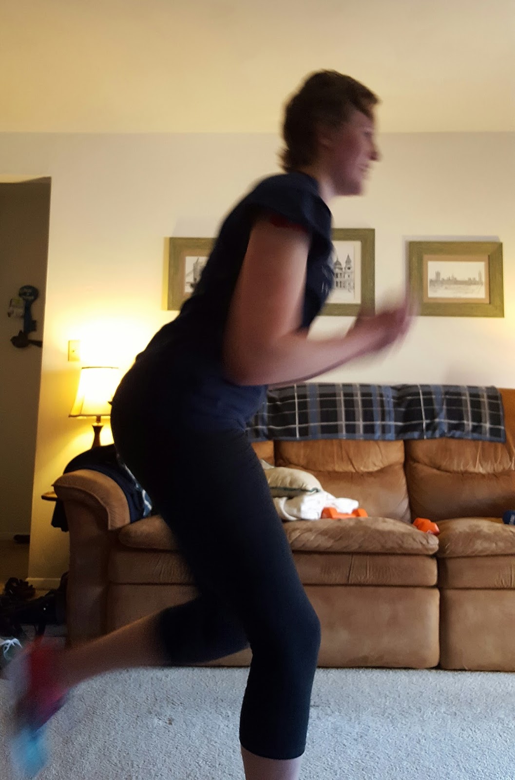 Eliza Bea Gets Fit