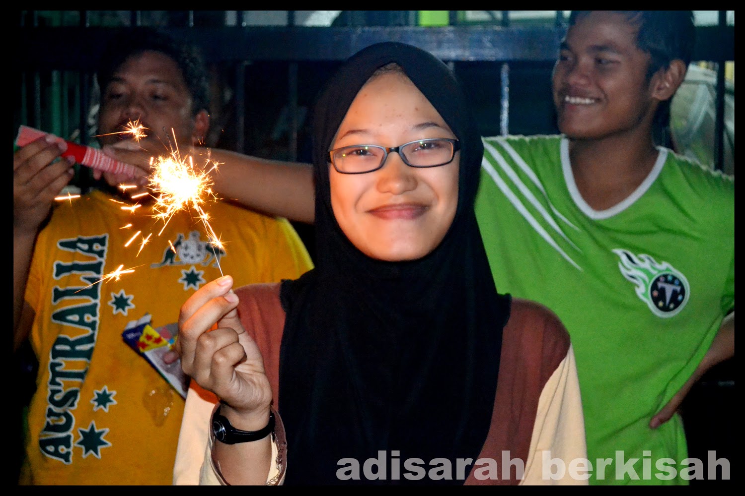 adisarah berkisah: Main bunga api macam bebudak riang Ribena