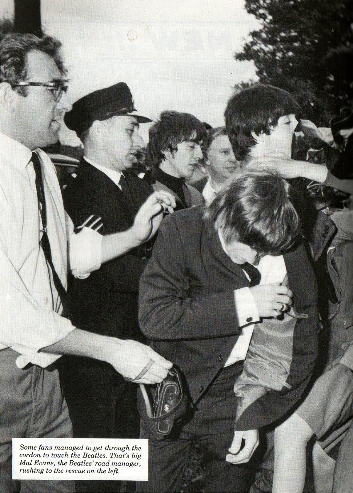 Meet the Beatles for Real: Mobbed by fans