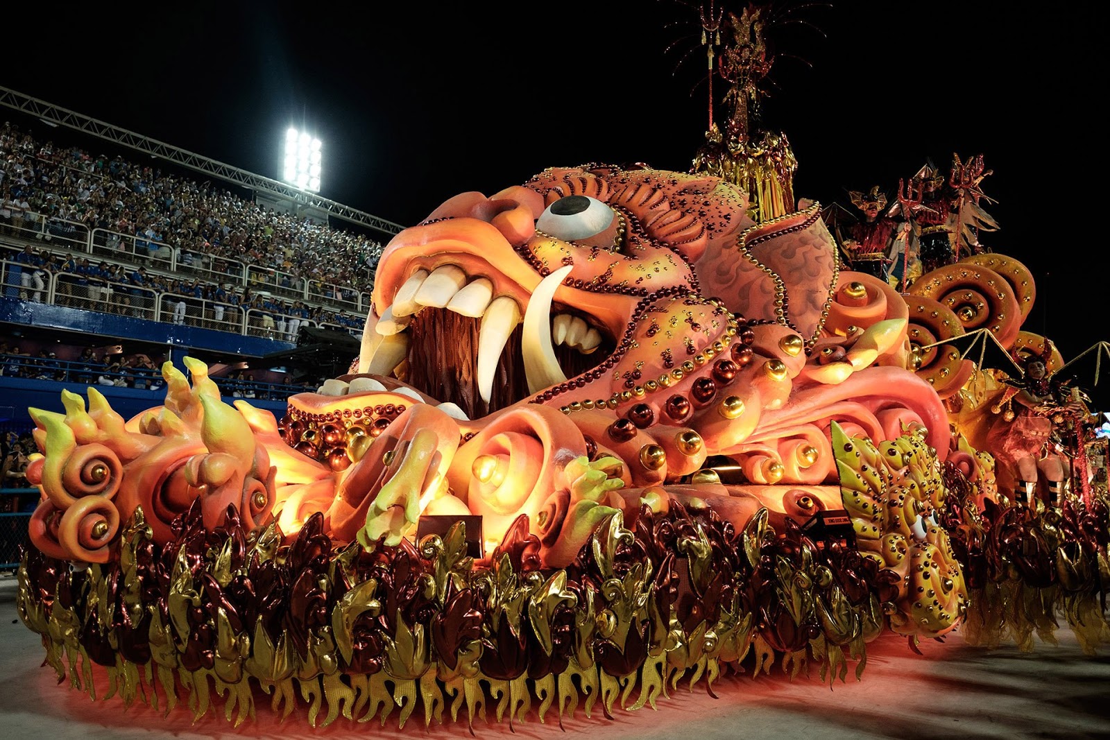 Crónicas de la Tierra sin Mal : Carnaval de Rio de Janeiro, O Mais ...