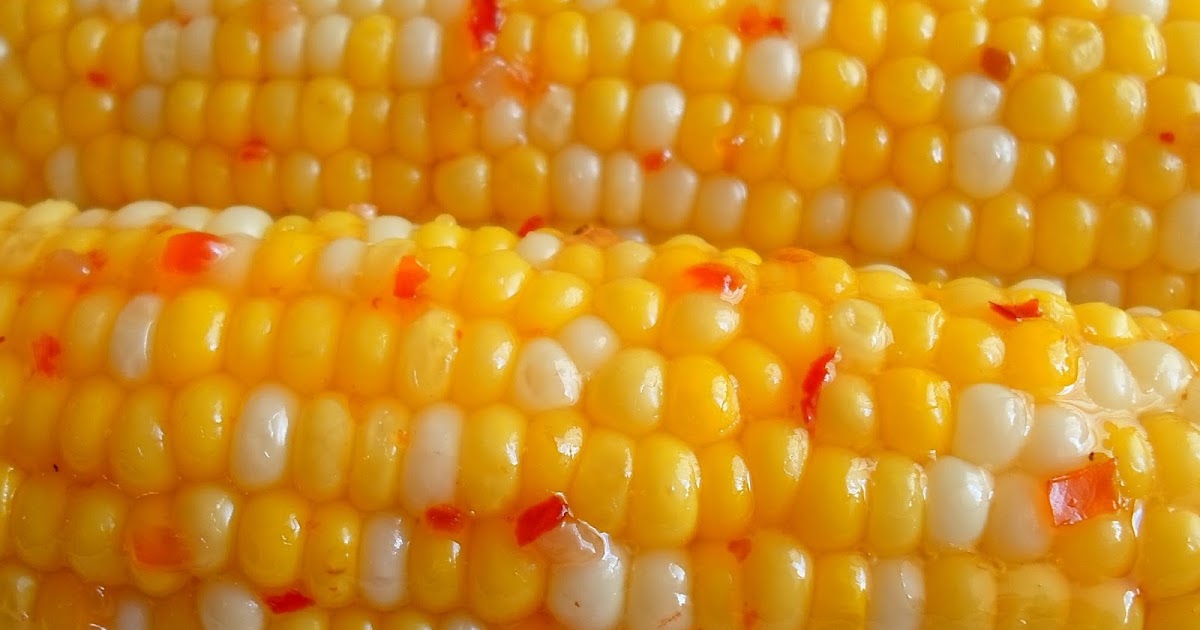 Happier Than A Pig In Mud: Corn on the Cob with Sweet Red Thai Chili Sauce