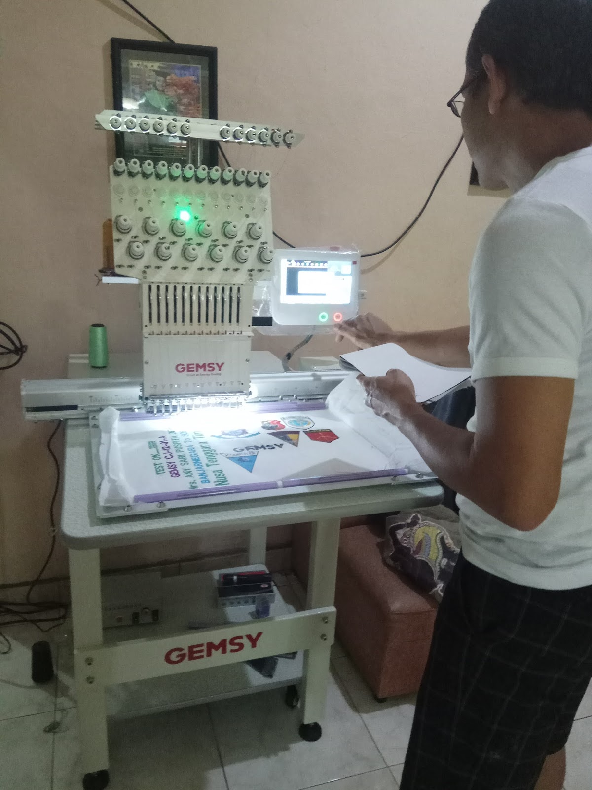 mesin bordir komputer | kursus wilcom punching desain dan teknik bordir ...