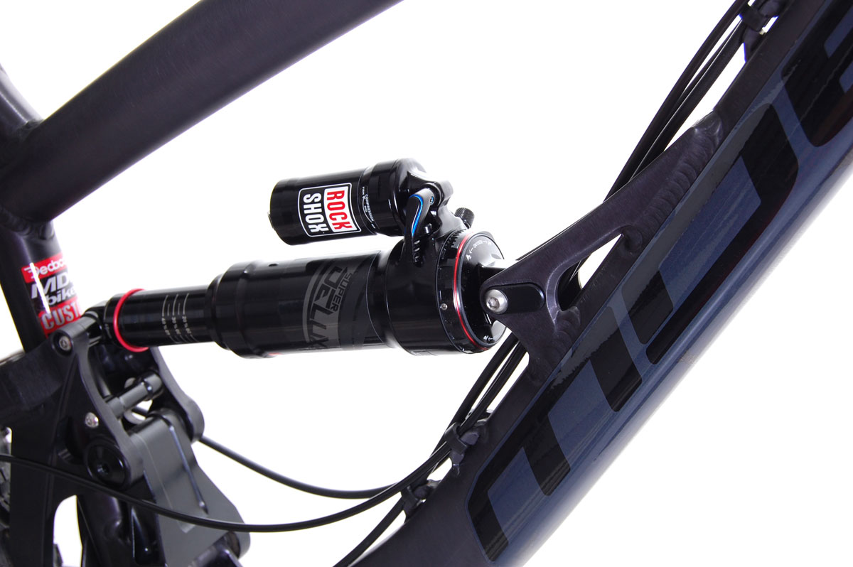 MDE unveils the New 2018 Damper 650b Race MTB Bike | BikeToday.news