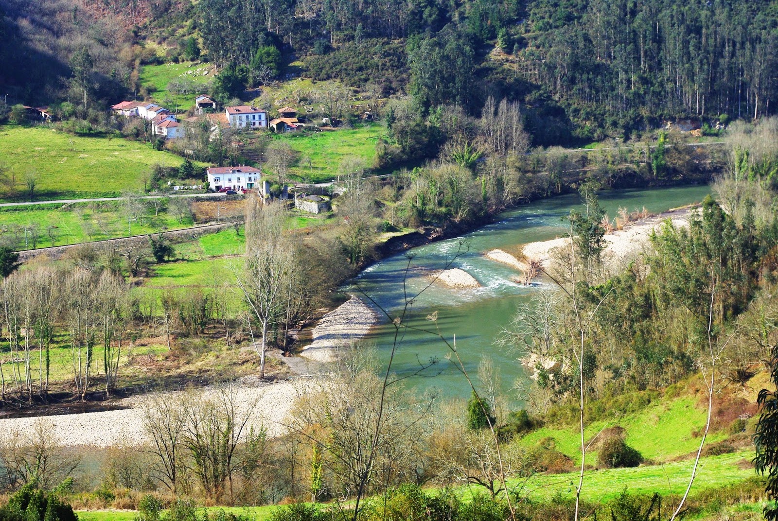 ASTURIAS para disfrutar: Ruta del Nalón (I): de Peñaflor a Grullos