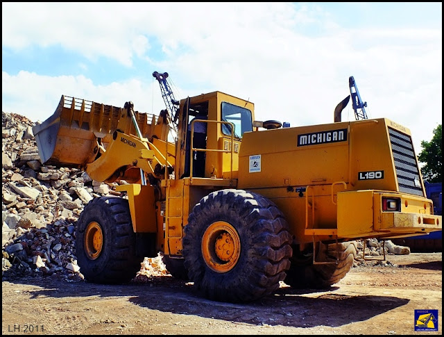 Bagger Galerie Construction Machines: Michigan L190 Radlader Loader