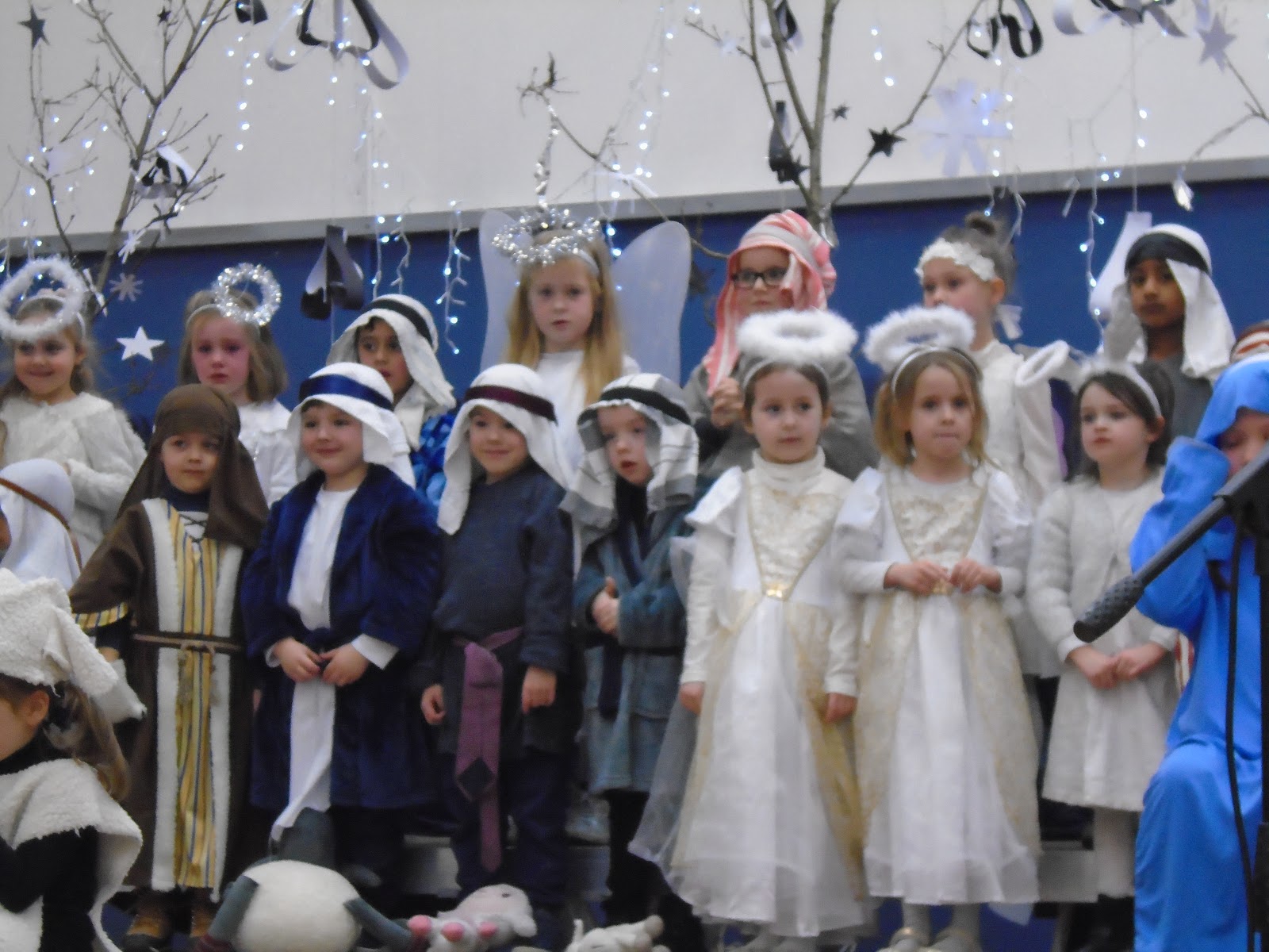 Scoil Niocl is Primary School Christmas Concerts 2017 scoil-niocl-is-primary-school-christmas-concerts-2017