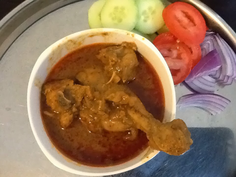 Saoji Chicken Curry: Spicy Saoji Chicken Curry Nagpur Special