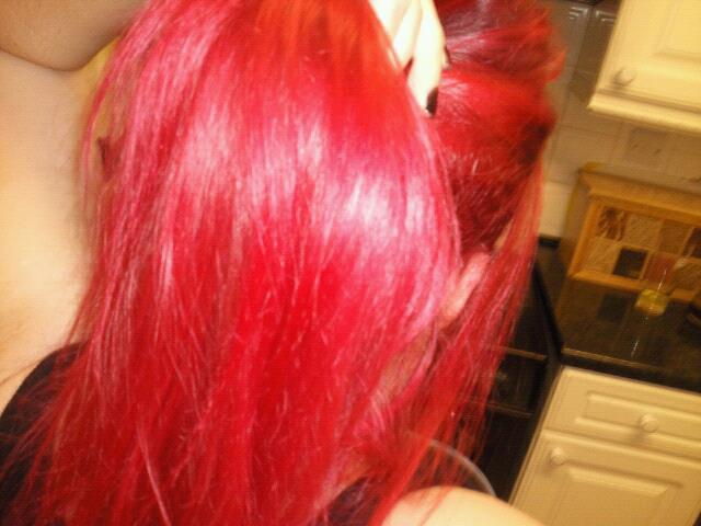 Amelia's Allsorts: Schwarzkopf Live Color XXL Ultra Brights Raspberry Rebel