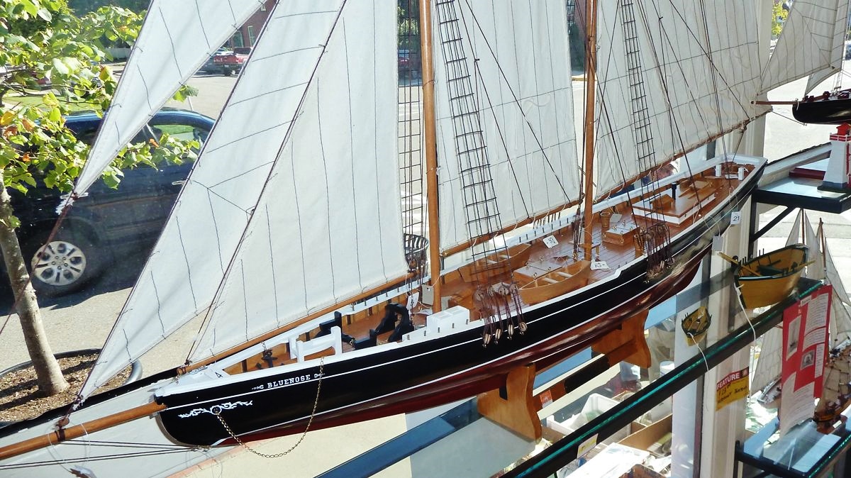 Model Build - Bluenose II: 14 - Windlass