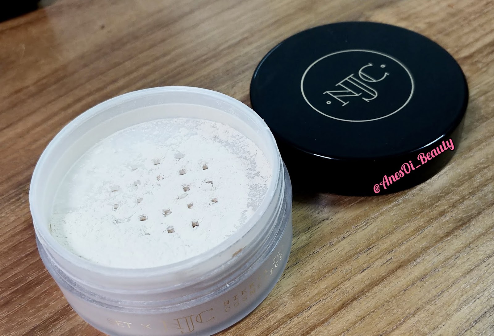 Review with Anes Hanisah: Nikkia Joy Cosmetics - Velvet Finishing ...