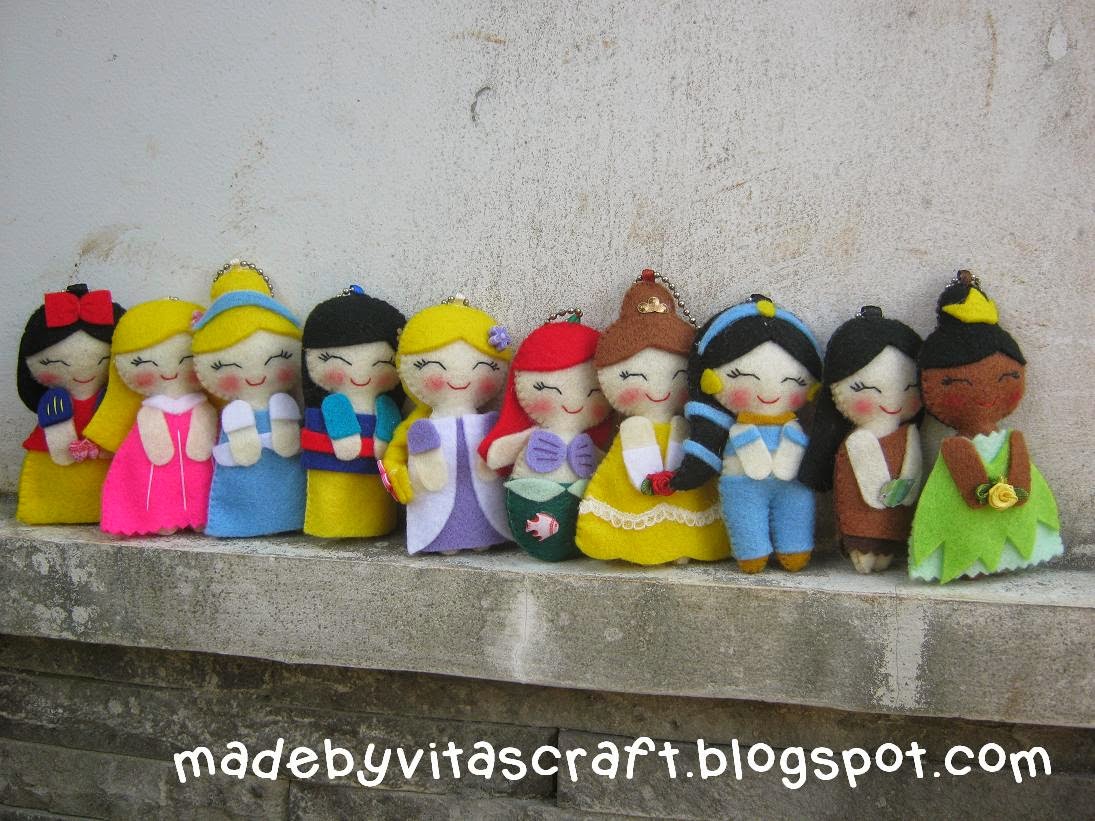 Vita's Craft: The Princess Disney Felt Doll Keychain