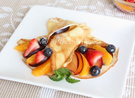 My Kitchen Snippets: Fruit-Filled Crepes