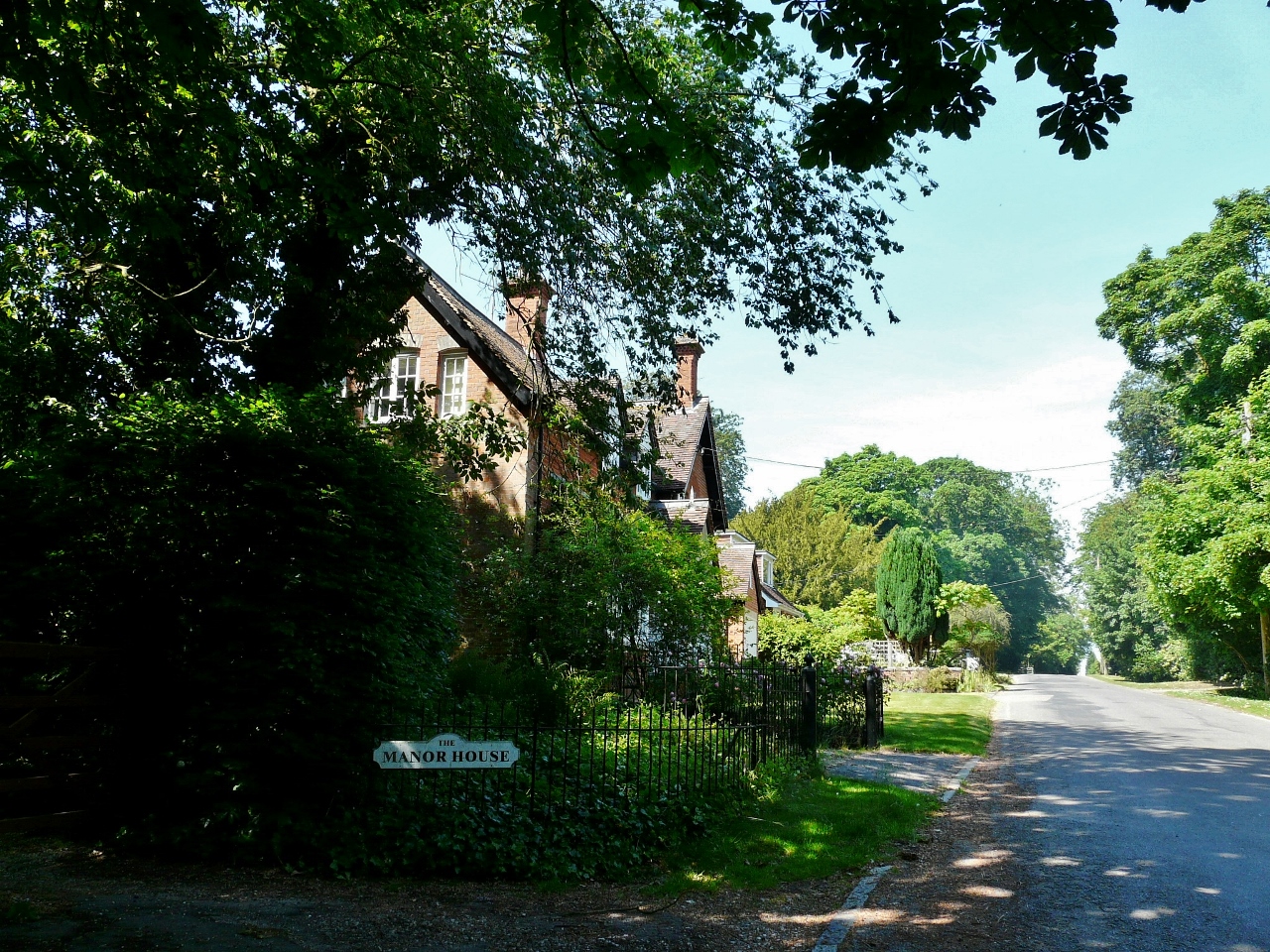 Cindy's Snaps: Abbess Roding and Leaden Roding, Essex......