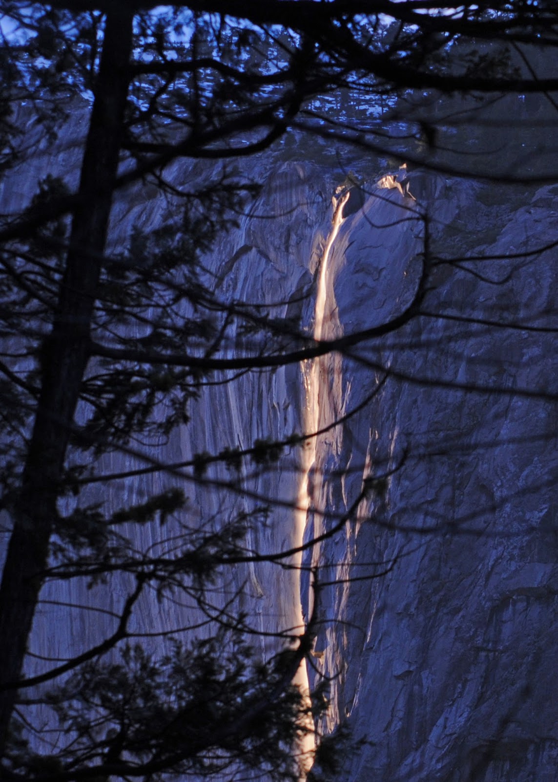 Adventures through Photography: Yosemite Firefall! Horsetail Falls at ...