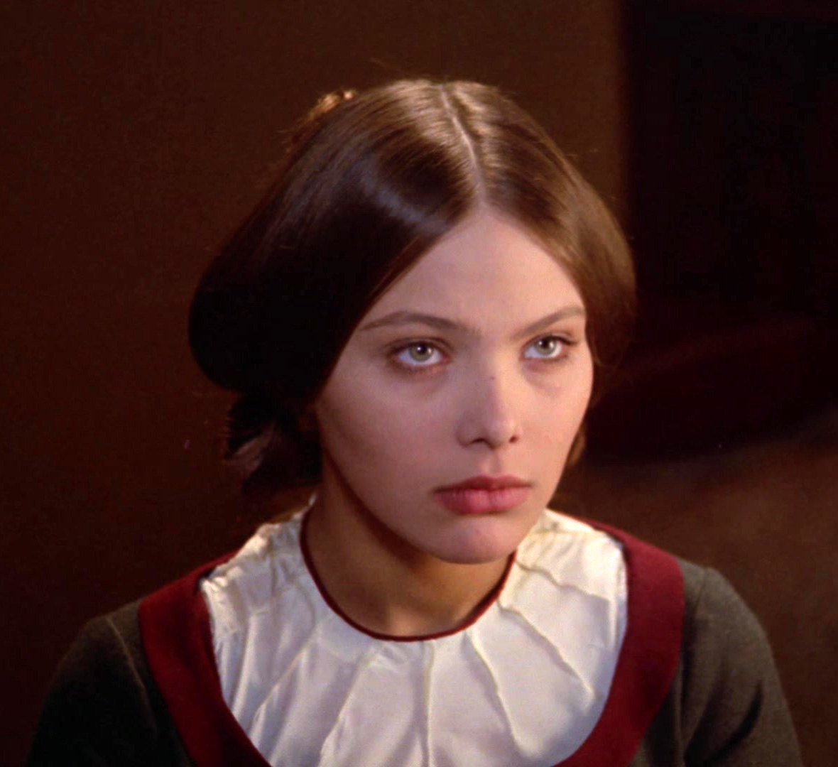 Leonor | MOSTBEAUTIFULGIRLSCAPS