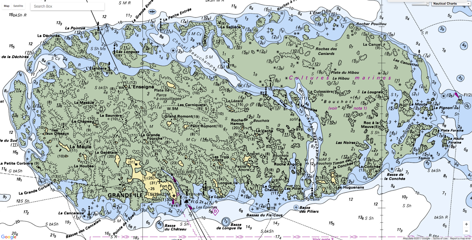 GeoGarage blog: Two canots in the Chausey islands