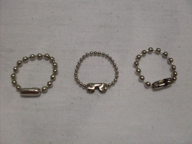 Kooky Quirky Cute: DIY: Ball Chain Stackable Rings