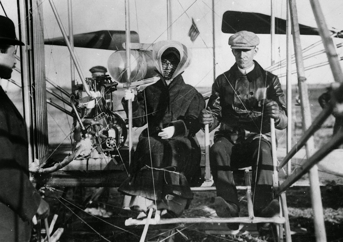 Hermanos Orville Wright, Katharine Wright y Wilbur Wright en Pau ...