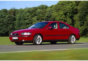 Autos World For All: Volvo 2000