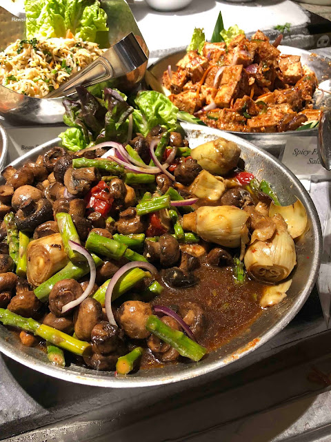 Hawaii Mom Blog: 100 Sails Restaurant & Bar Celebrates Prince Waikiki's ...